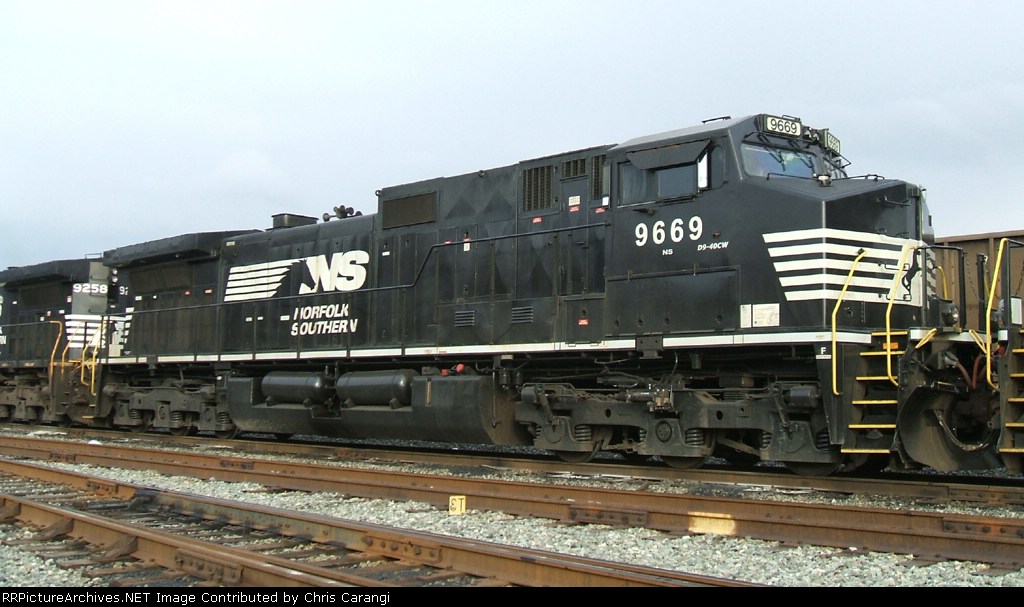 NS 9669 on 506